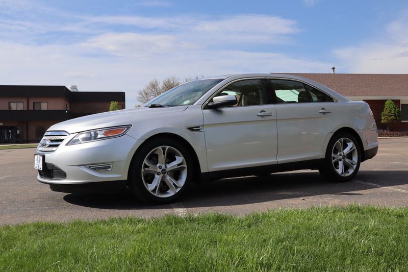 2012 Ford Taurus Photos