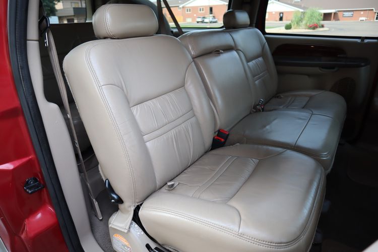 2000 Ford Excursion Limited | Victory Motors of Colorado