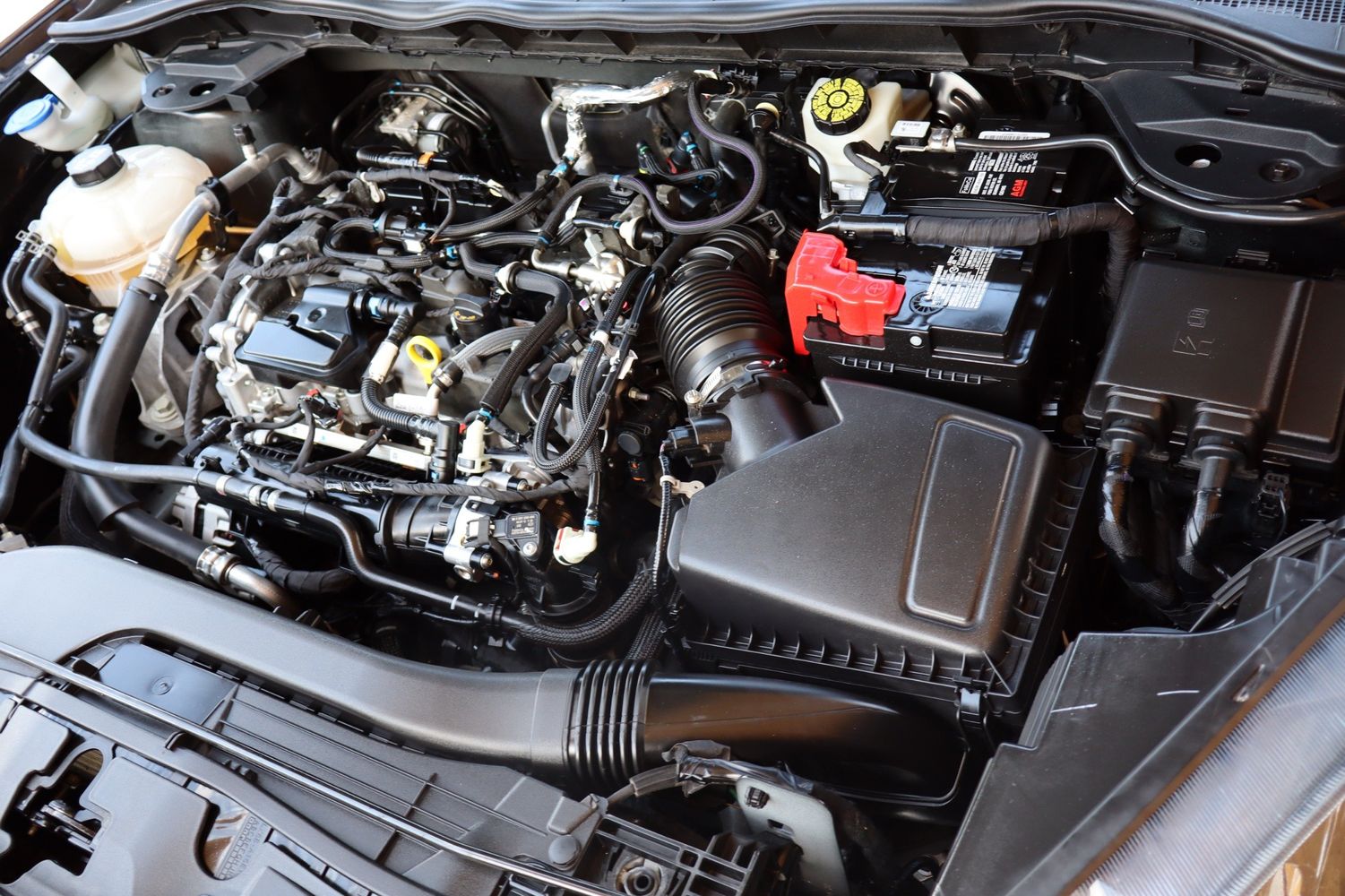 2022 Ford Escape SEL | Victory Motors of Colorado