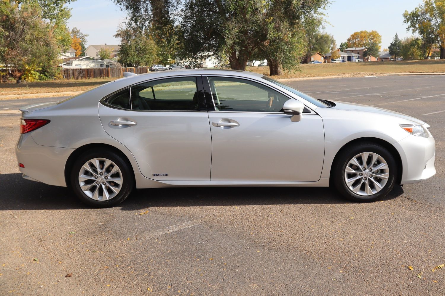 2015 Lexus ES 300h Base | Victory Motors of Colorado