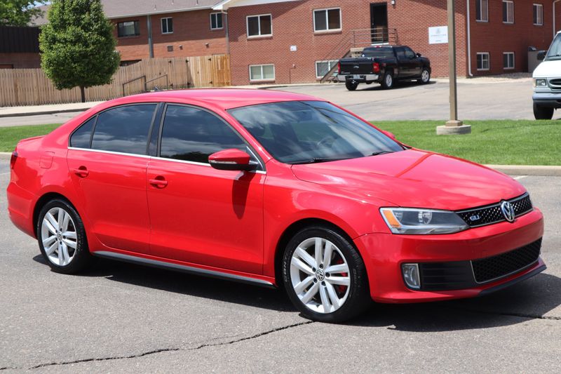 2012 Volkswagen Jetta Photos