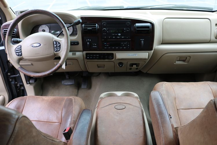 2005 Ford F-350 Super Duty King Ranch | Victory Motors of Colorado