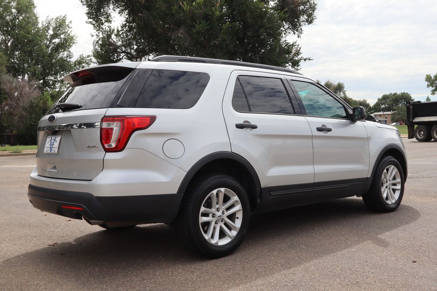 2017 Ford Explorer Base | Victory Motors of Colorado