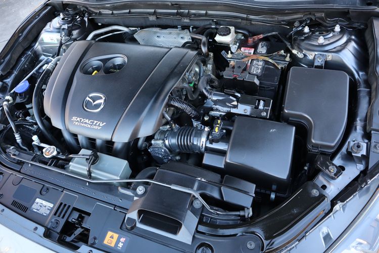 2015 Mazda 3 i Sport | Victory Motors of Colorado