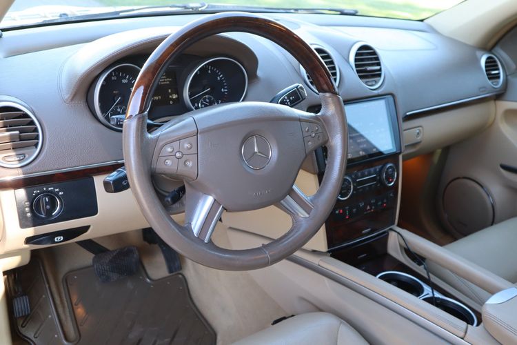 2008 Mercedes-Benz GL-Class GL 550 4MATIC | Victory Motors of Colorado