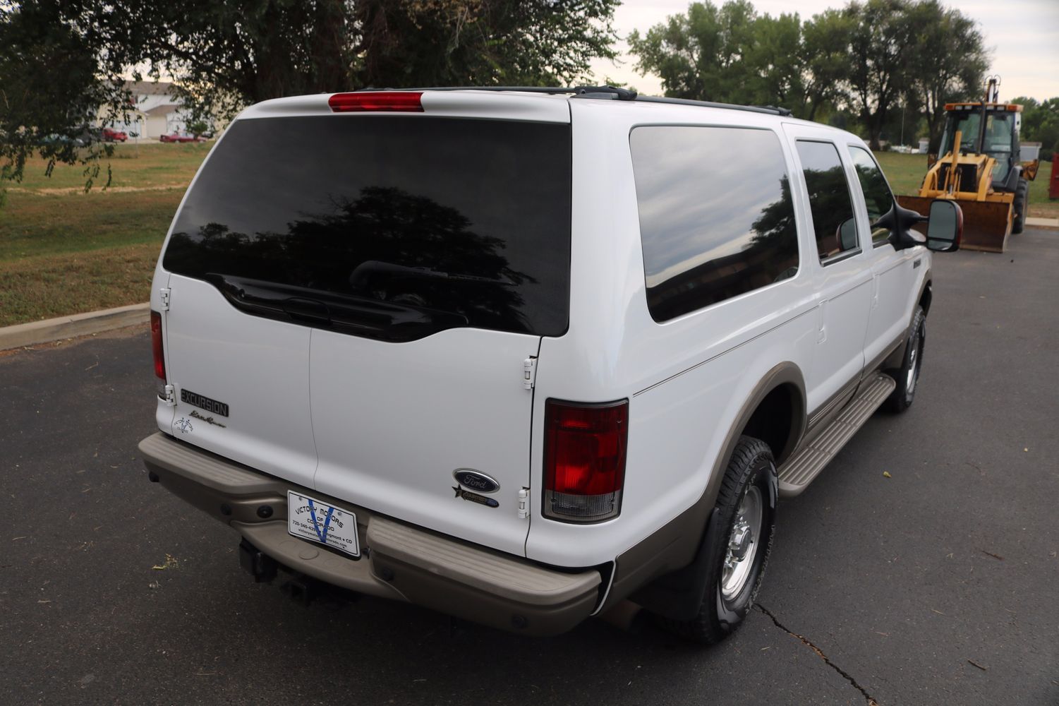 2004 Ford Excursion Eddie Bauer | Victory Motors of Colorado