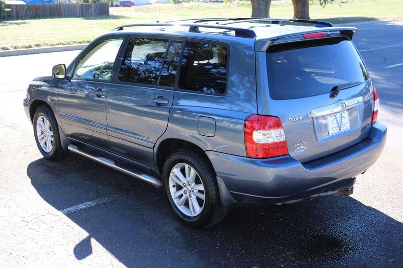 2006 Toyota Highlander Photos