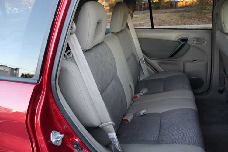2002 Toyota RAV4 | Victory Motors of Colorado