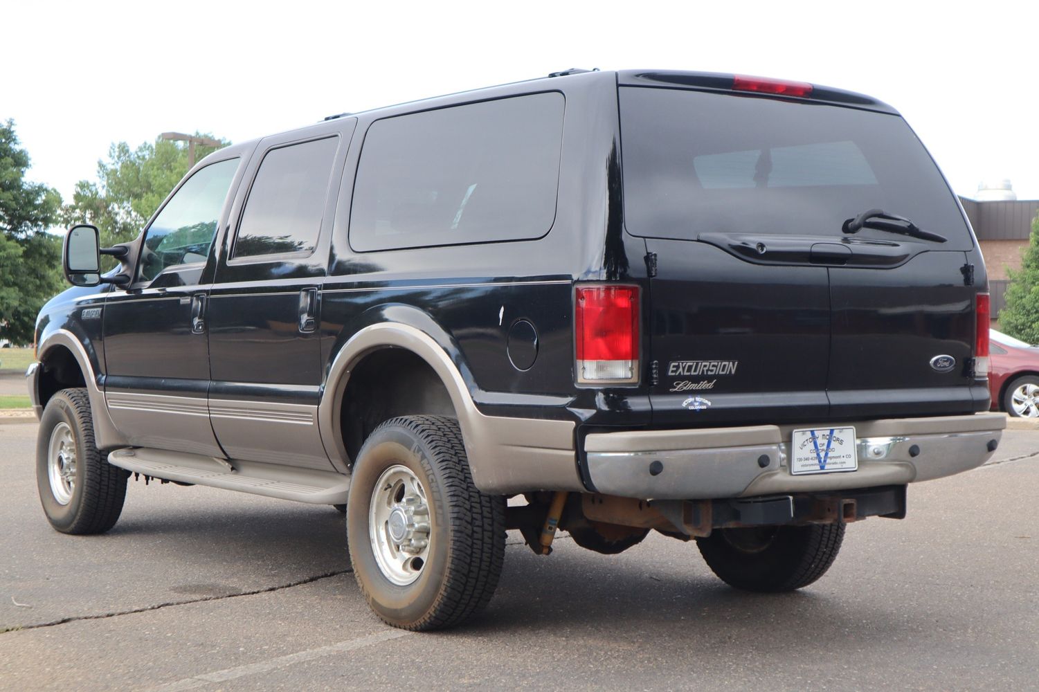 2000 Ford Excursion Limited | Victory Motors of Colorado
