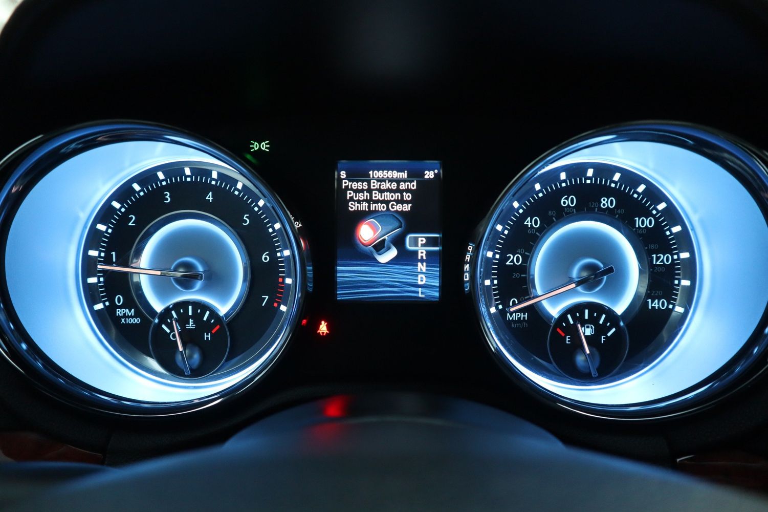 2013 Chrysler 300 Base | Victory Motors of Colorado