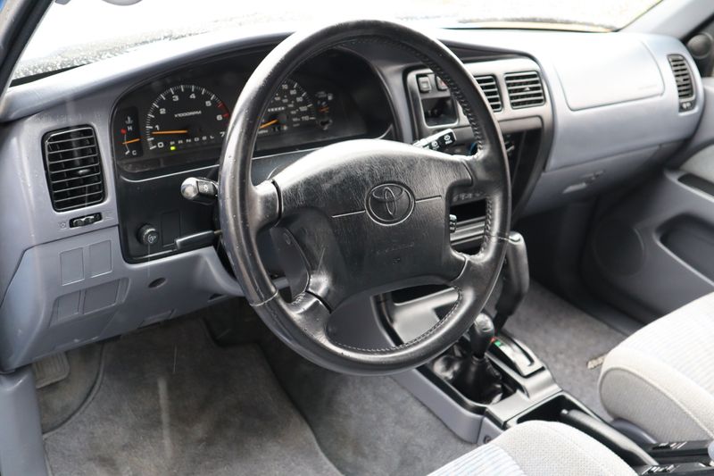 1998 Toyota 4Runner Photos