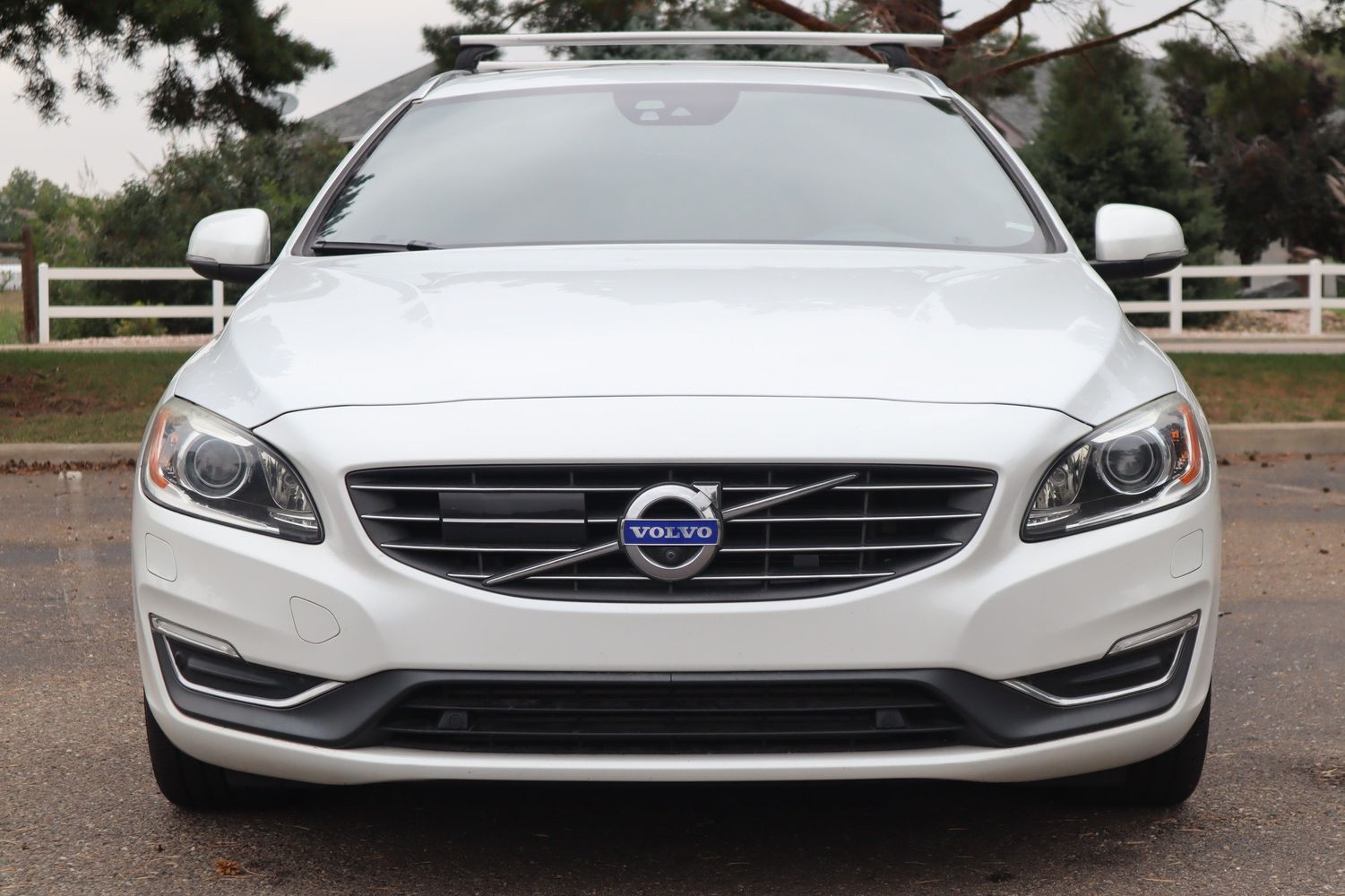 2015 Volvo V60 T5 Drive-E Platinum | Victory Motors of Colorado