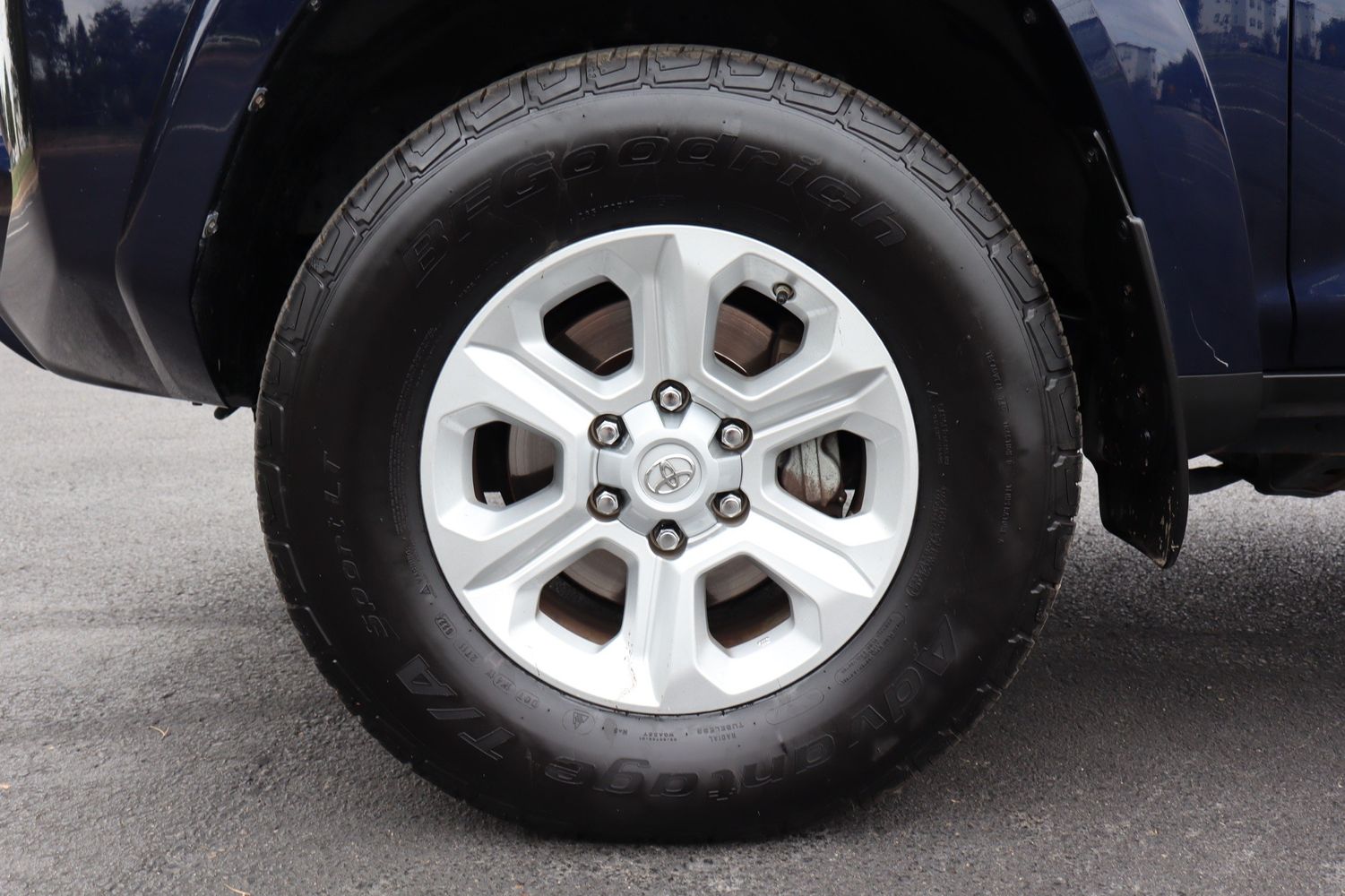 2015 Toyota 4Runner SR5 | Victory Motors of Colorado