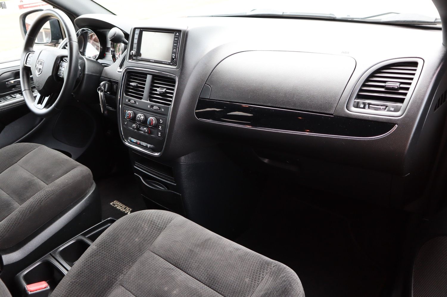 2016 Dodge Grand Caravan American Value Package | Victory Motors of ...