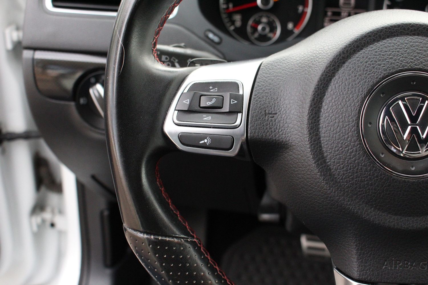 2014 Volkswagen Jetta GLI Edition 30 | Victory Motors of Colorado