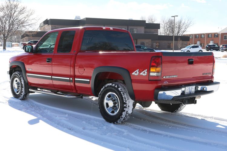 2001 Chevrolet Silverado 2500 LS | Victory Motors of Colorado