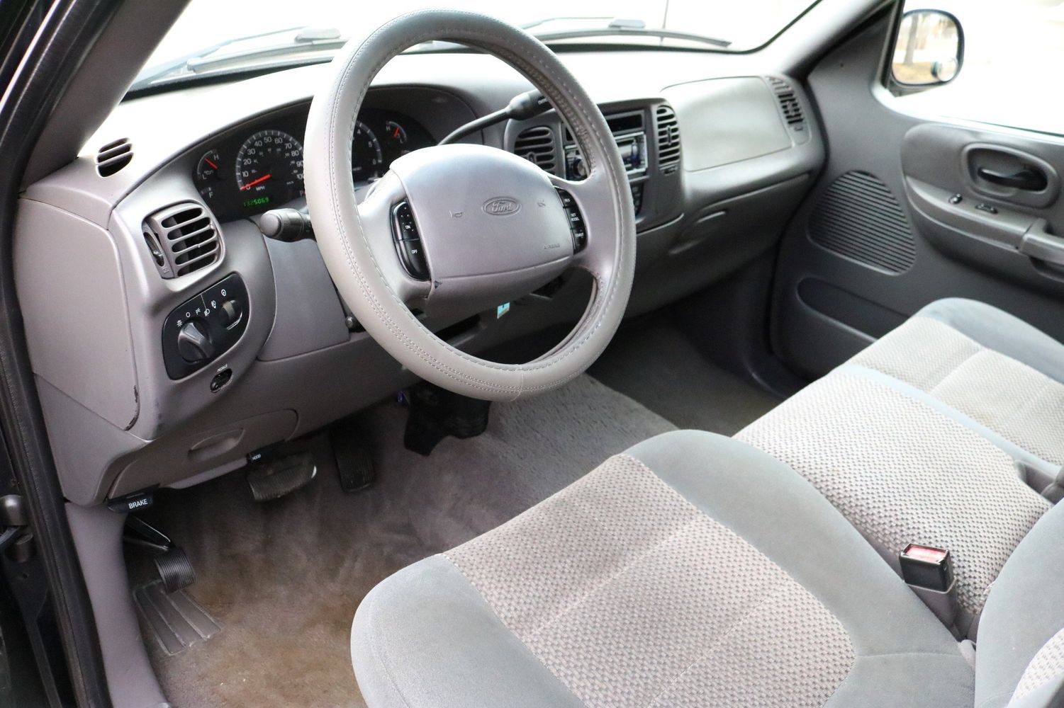 2002 Ford F-150 XLT | Victory Motors of Colorado