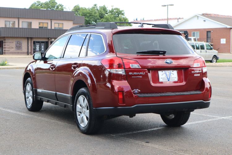 2011 Subaru Outback 2.5i Premium | Victory Motors of Colorado