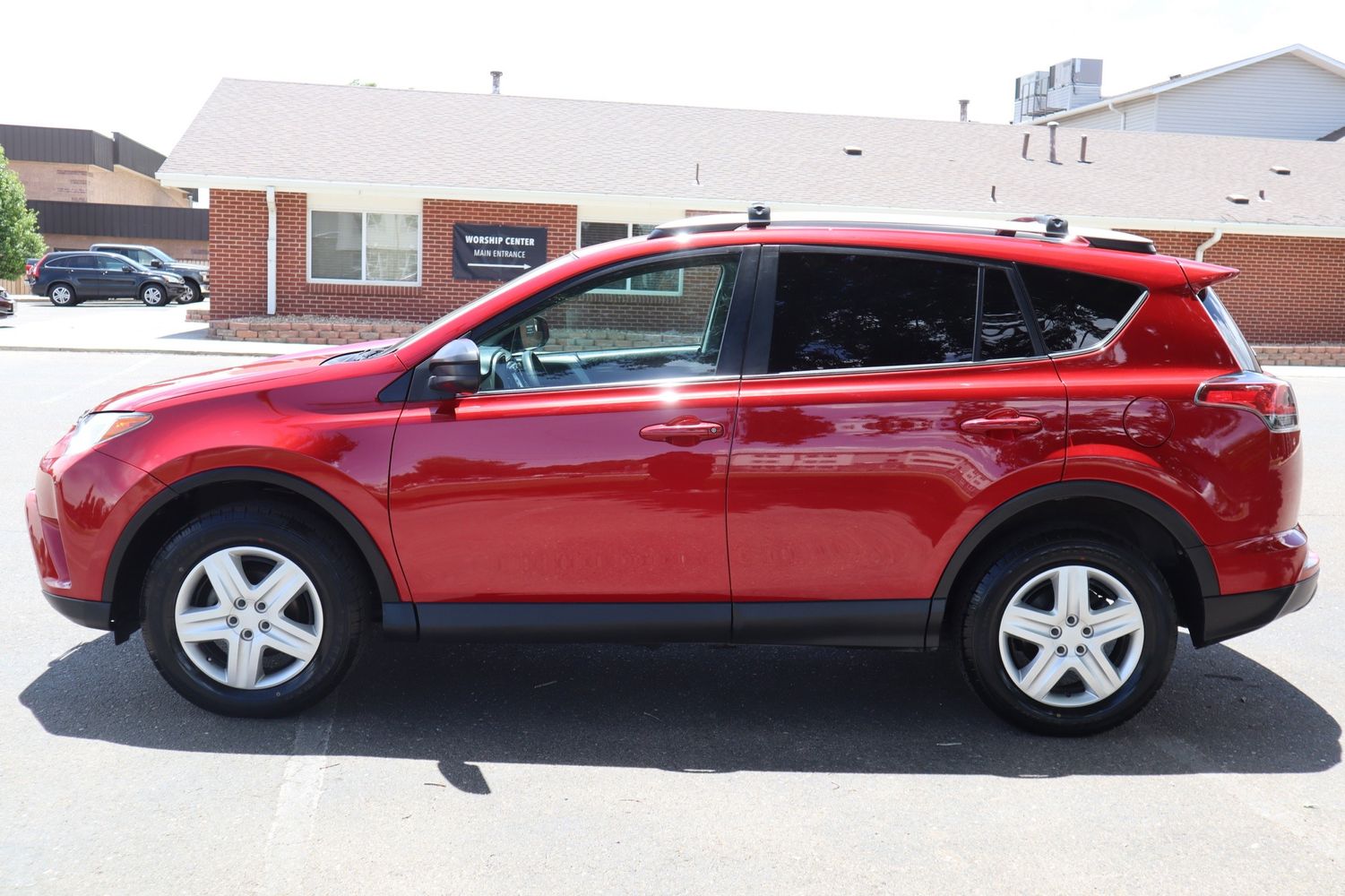 2016 Toyota RAV4 LE | Victory Motors of Colorado