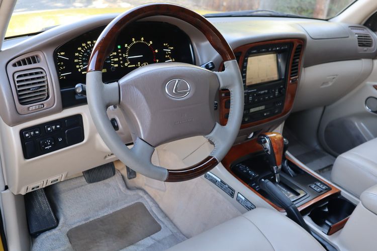 2001 Lexus LX 470 Base | Victory Motors of Colorado