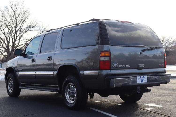 2001 GMC Yukon XL 2500 SLE | Victory Motors of Colorado