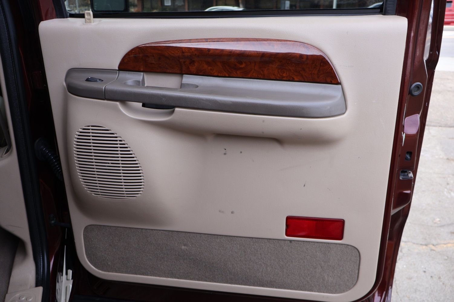 2001 Ford Excursion Limited | Victory Motors of Colorado