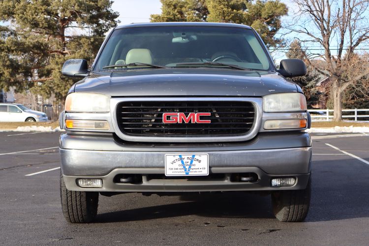 2001 GMC Yukon XL 2500 SLE | Victory Motors of Colorado