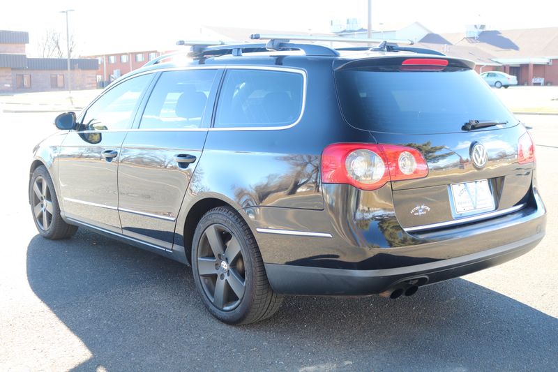 2008 Volkswagen Passat Photos