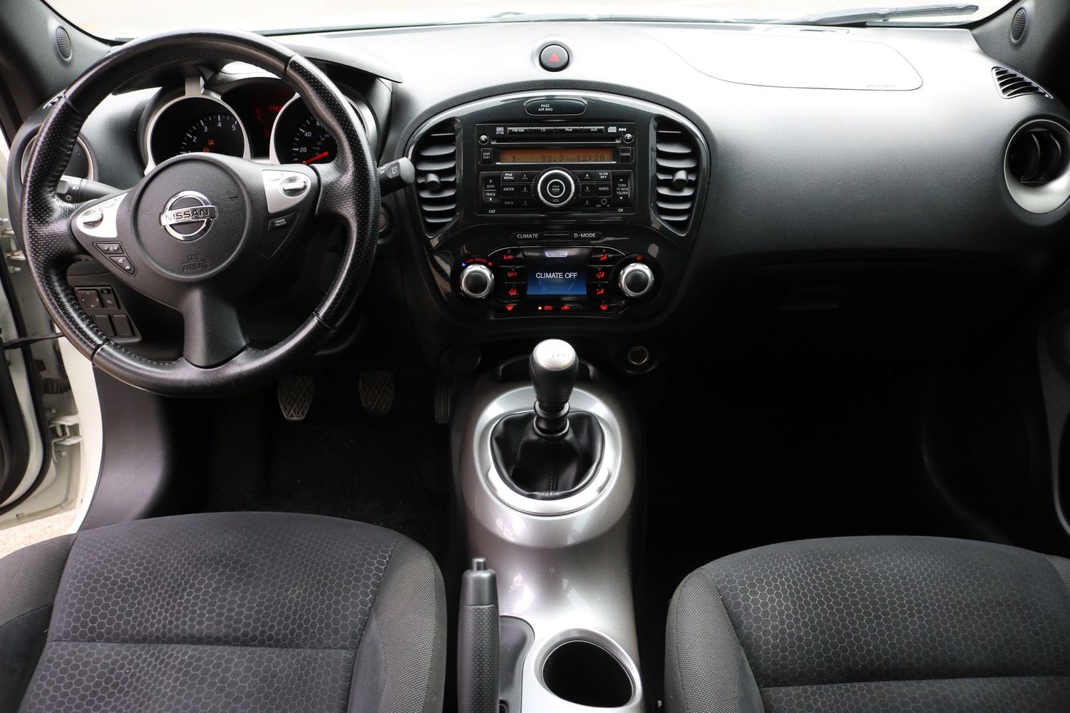 2011 Nissan JUKE SV | Victory Motors of Colorado
