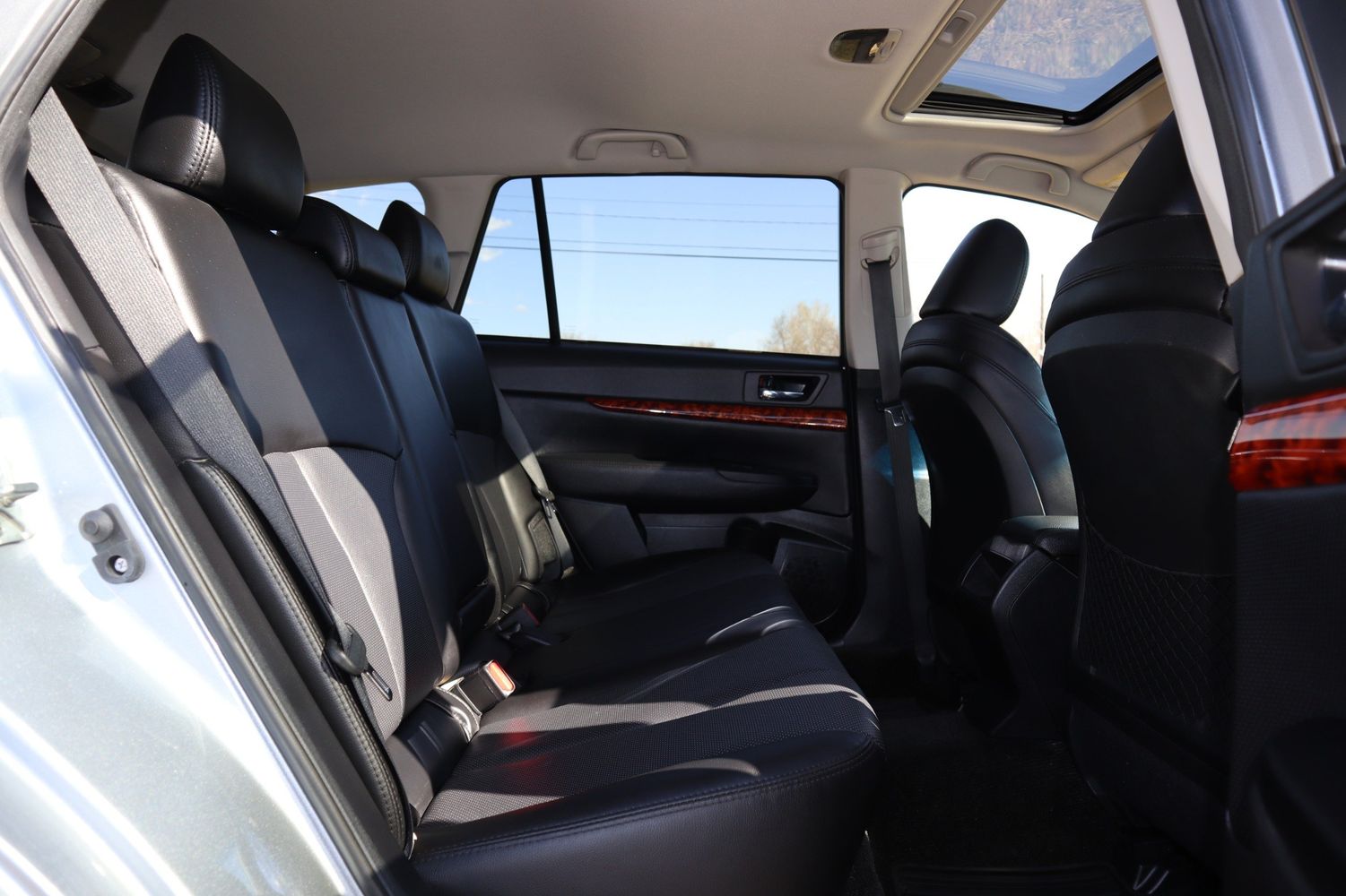 2012 Subaru Outback 2.5i Limited | Victory Motors of Colorado
