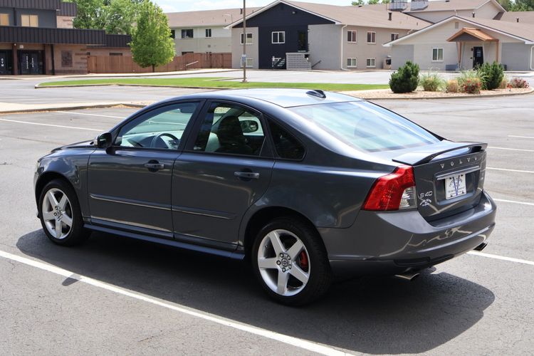2010 Volvo S40 T5 R-Design | Victory Motors of Colorado