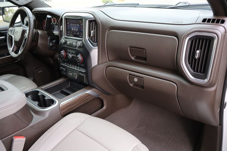 2019 Chevrolet Silverado 1500 RST | Victory Motors of Colorado