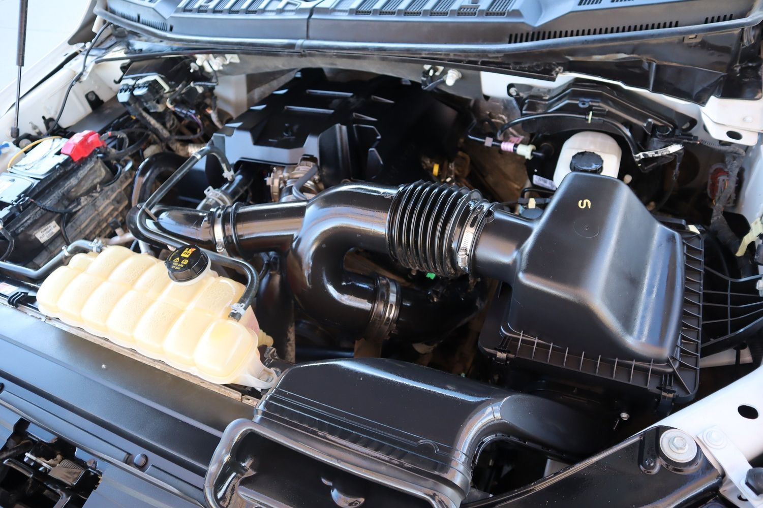 2017 Ford F-150 XLT | Victory Motors of Colorado