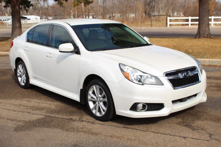 2013 Subaru Legacy 2.5i Premium | Victory Motors of Colorado