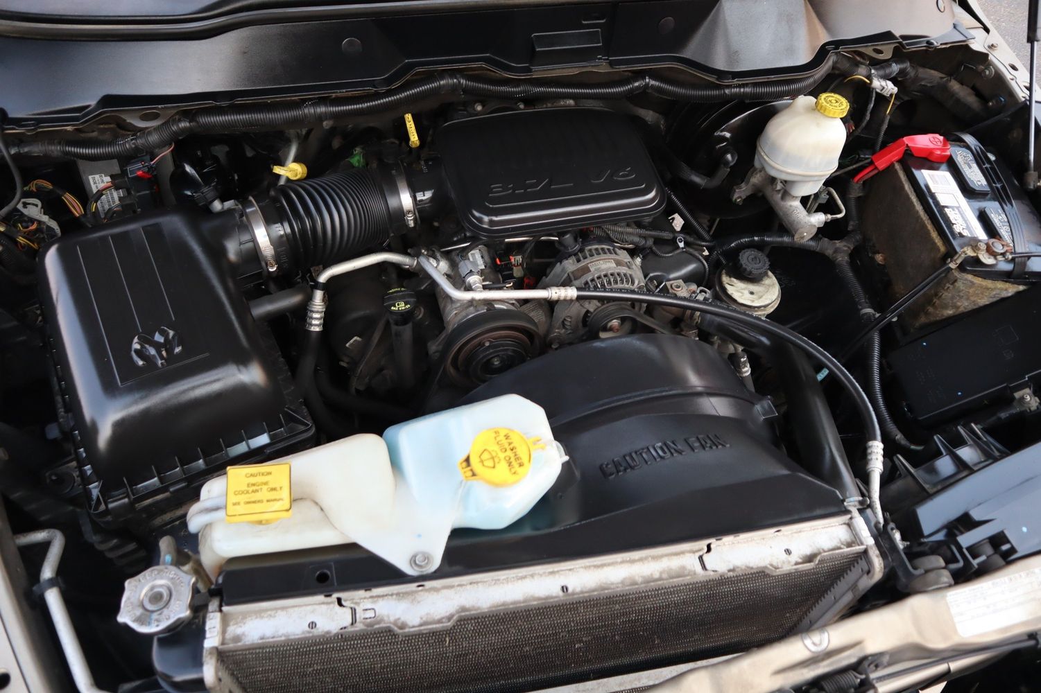 2008 Dodge Ram 1500 ST | Victory Motors of Colorado