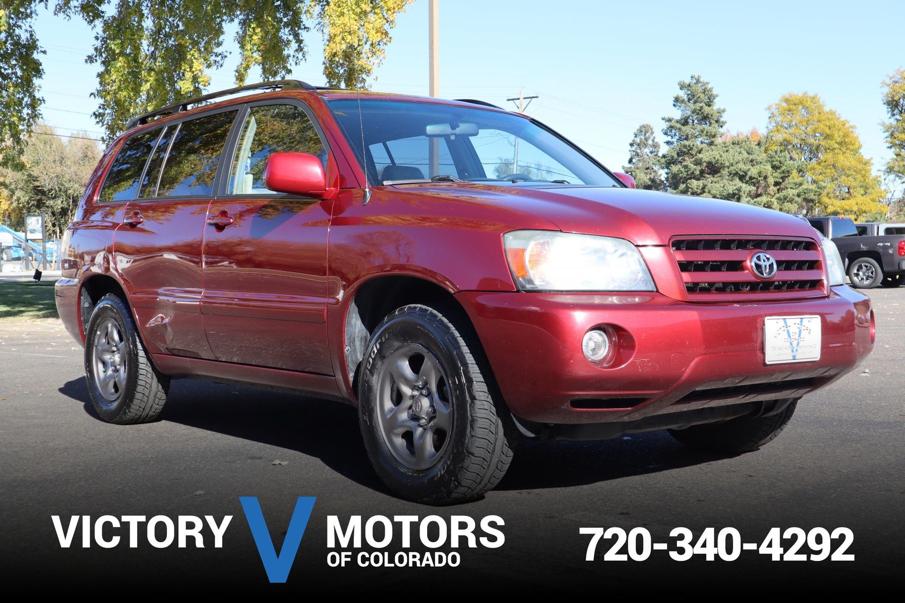 2006 Toyota Highlander Base | Victory Motors of Colorado