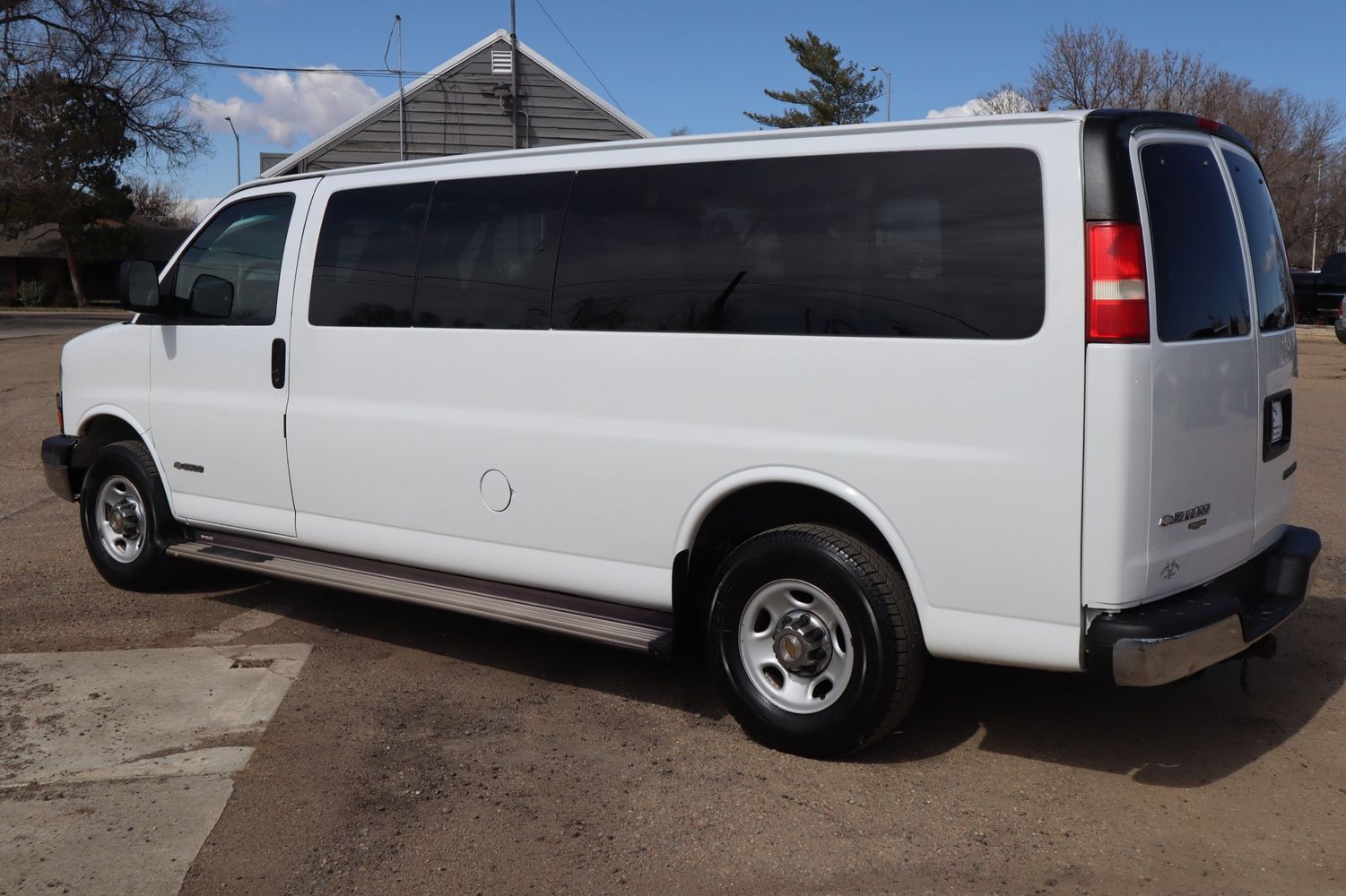 2005 Chevrolet Express Passenger 3500 | Victory Motors of Colorado