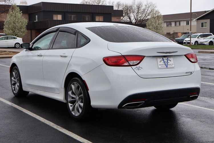 2016 Chrysler 200 S | Victory Motors of Colorado