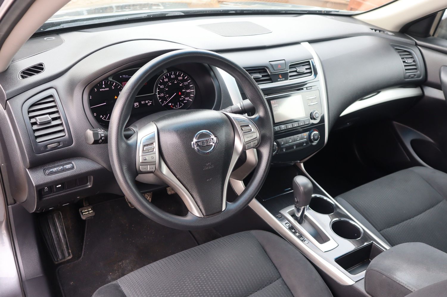 2014 Nissan Altima 2.5 S | Victory Motors of Colorado