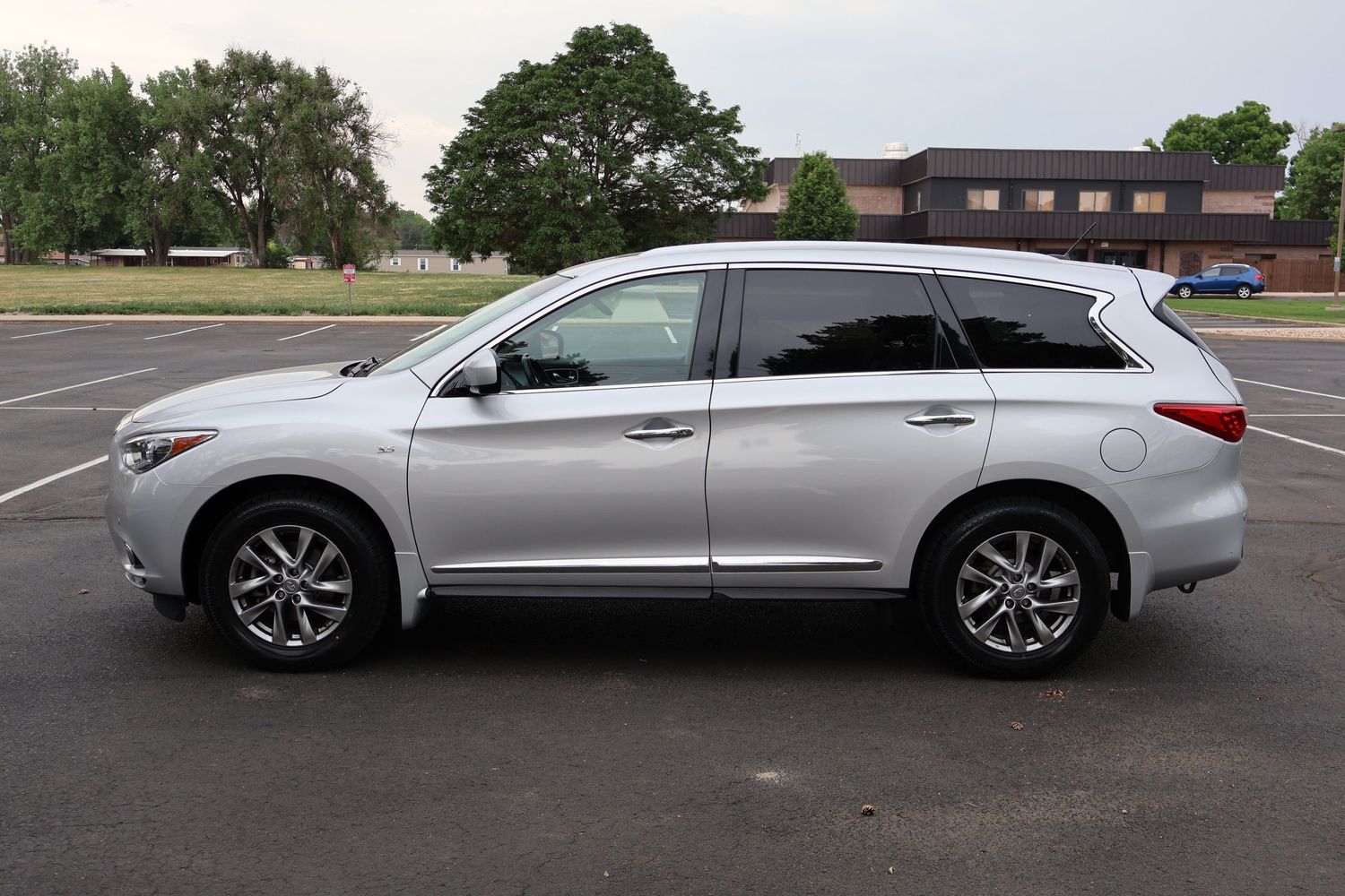 2015 INFINITI QX60 Base | Victory Motors of Colorado