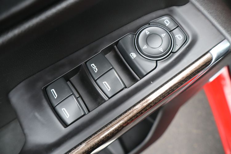 2019 Chevrolet Silverado 1500 RST | Victory Motors of Colorado