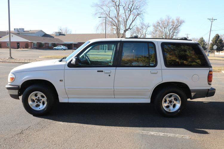 1996 Ford Explorer XLT | Victory Motors of Colorado