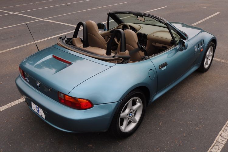 1998 BMW Z3 2.8 | Victory Motors of Colorado