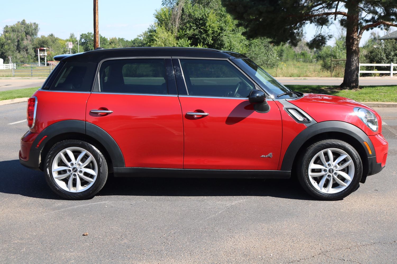 2014 MINI Cooper Countryman S | Victory Motors of Colorado