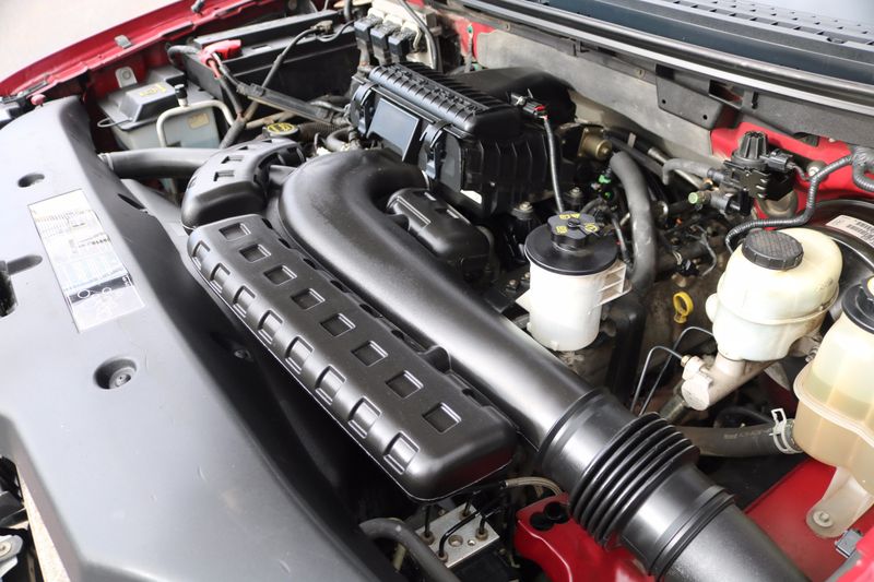 2004 Ford F-150 Photos