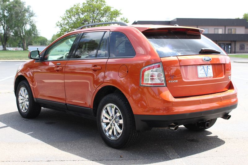 2007 Ford Edge Photos