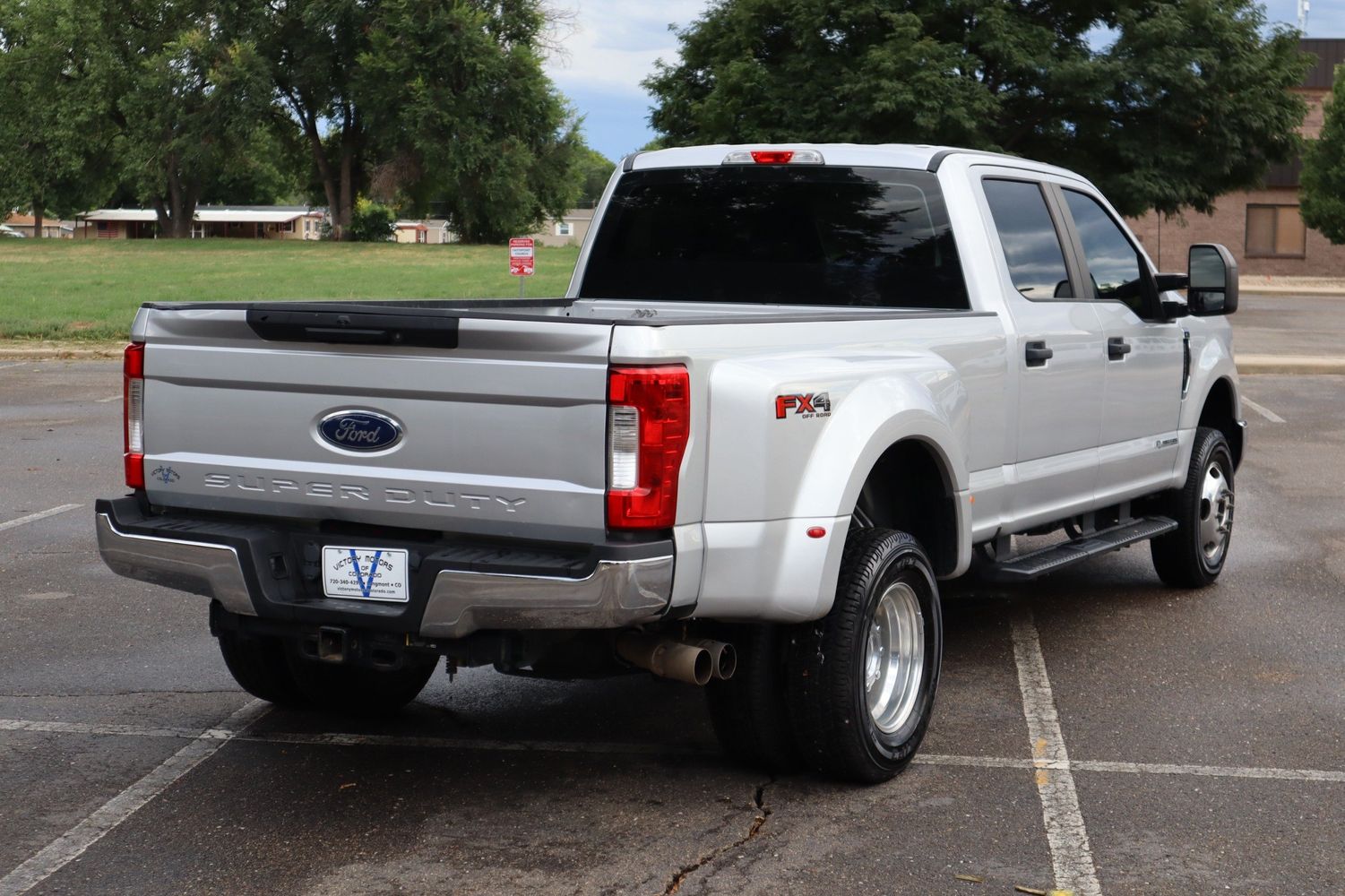 2017 Ford F-350 Super Duty XL | Victory Motors of Colorado