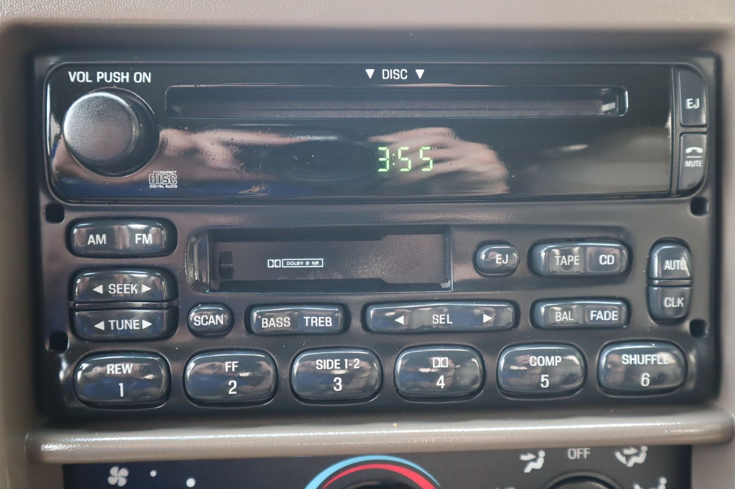 2000 Ford Excursion Limited | Victory Motors of Colorado