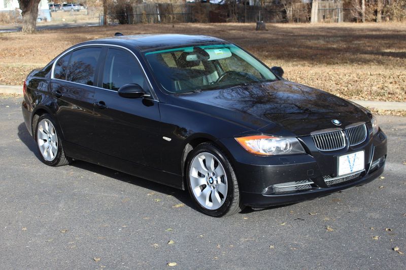 2007 BMW 335XI Photos