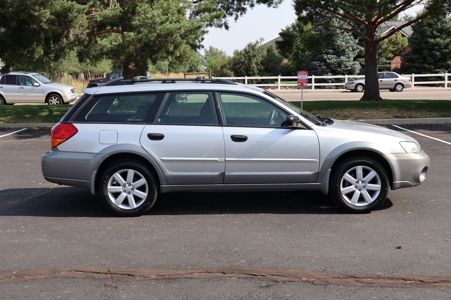 2007 Subaru Outback 2.5i Basic | Victory Motors of Colorado